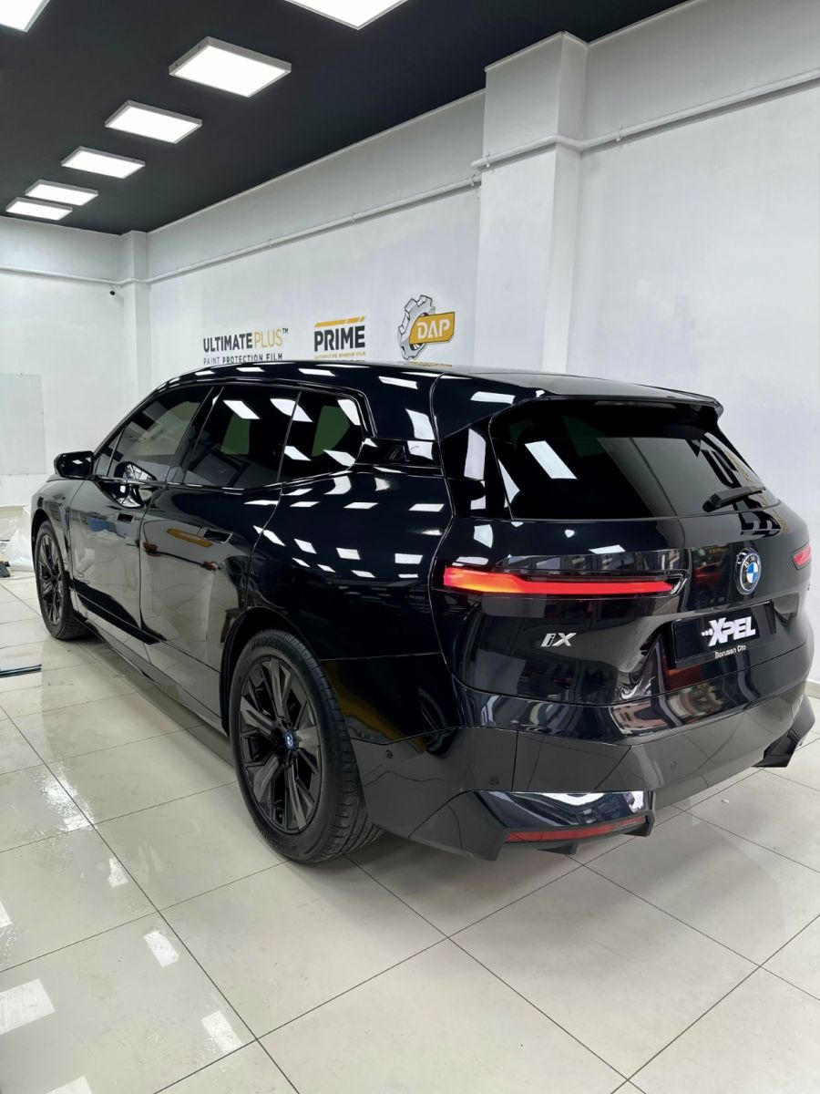 BMW IX Xdrive50