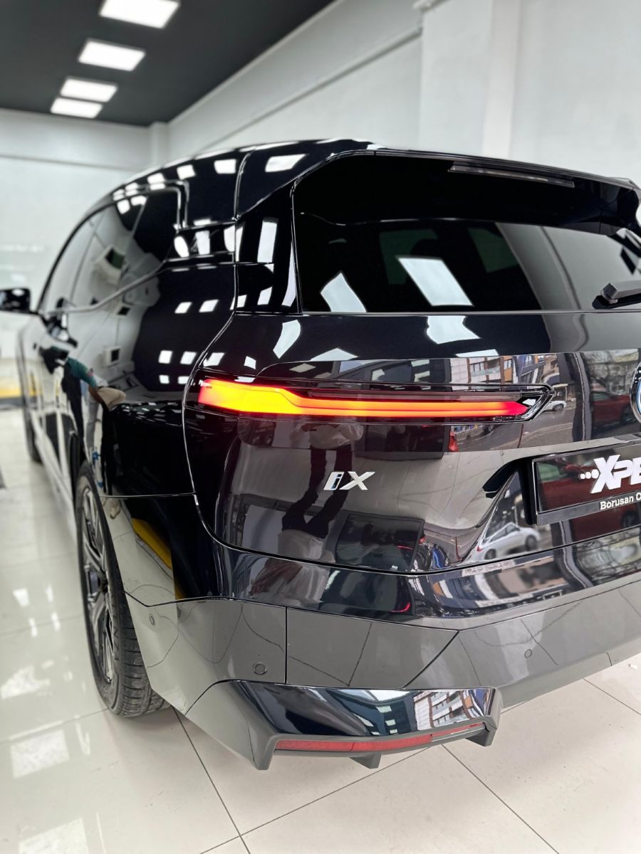 BMW IX Xdrive50